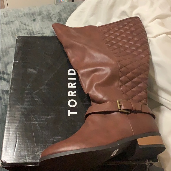torrid | Shoes | Torrid Choco Knee Boots 5 | Poshmark
